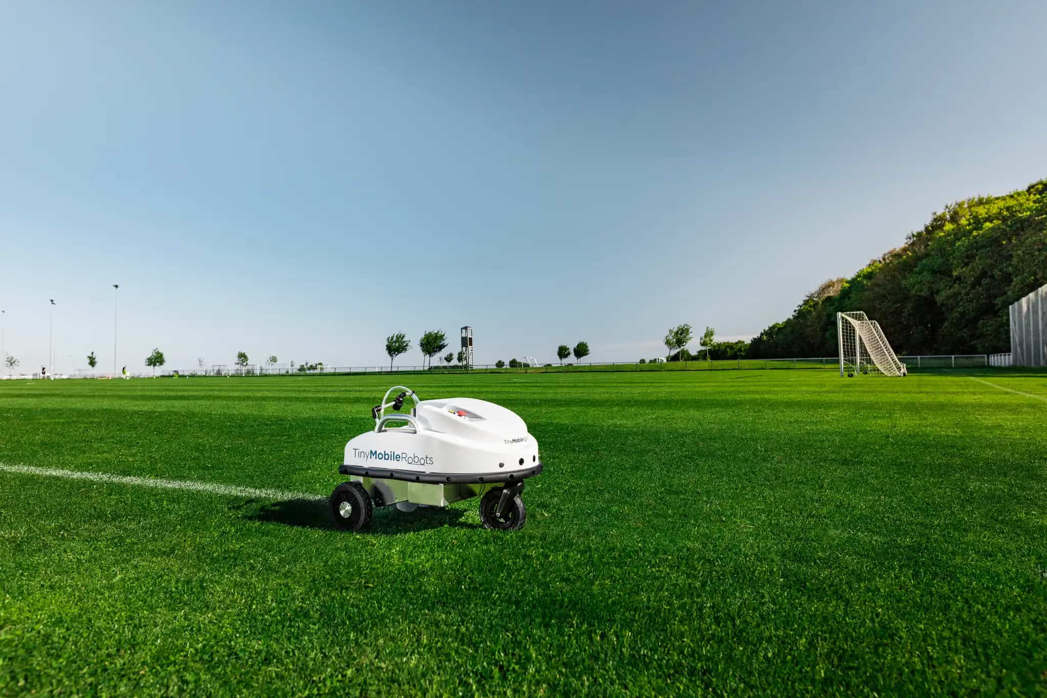 Who we are - TinyMobileRobots